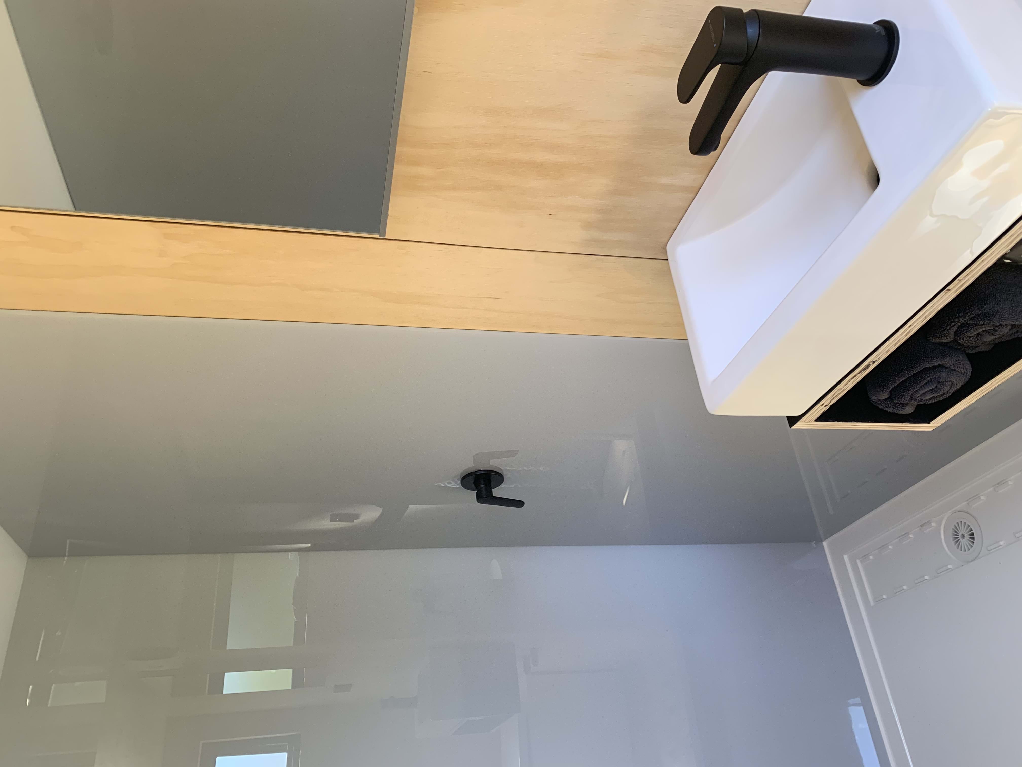 Tiny Homes & Caravan Splashbacks