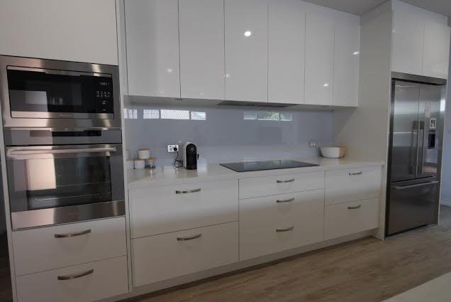 DIY Acrylic Splashback|Grout-Free Splashbacks|Perspex Splashback